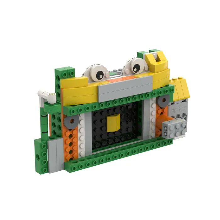 Apitor Robot Q 20-in-1 Programmable STEM Kit | Jaycar Australia